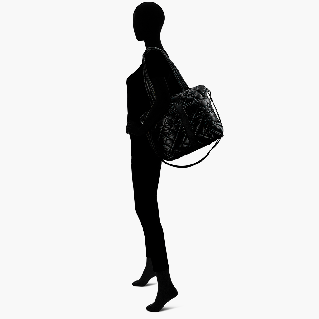 Maxed Out Wanderlust Tote – Oliver Thomas